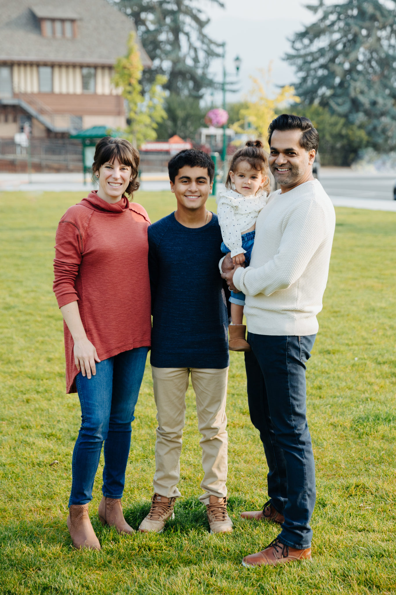 Whitefish Family Photographer, The Ahmad Family - Thewmatt Photography