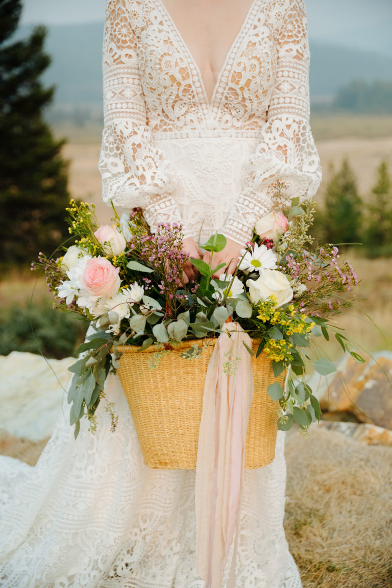 Montana Wedding Inspiration at Star Meadows Ranch, Whitefish, MT ...